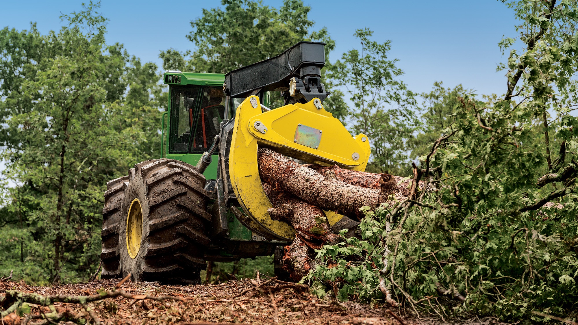 Débardeuses à câble et à pince | John Deere CA