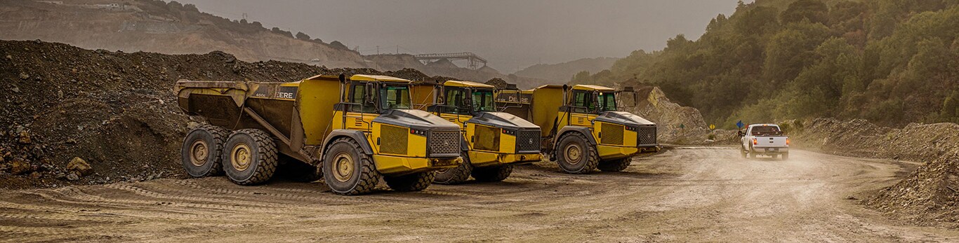 Camions articulés à benne basculante | John Deere CA