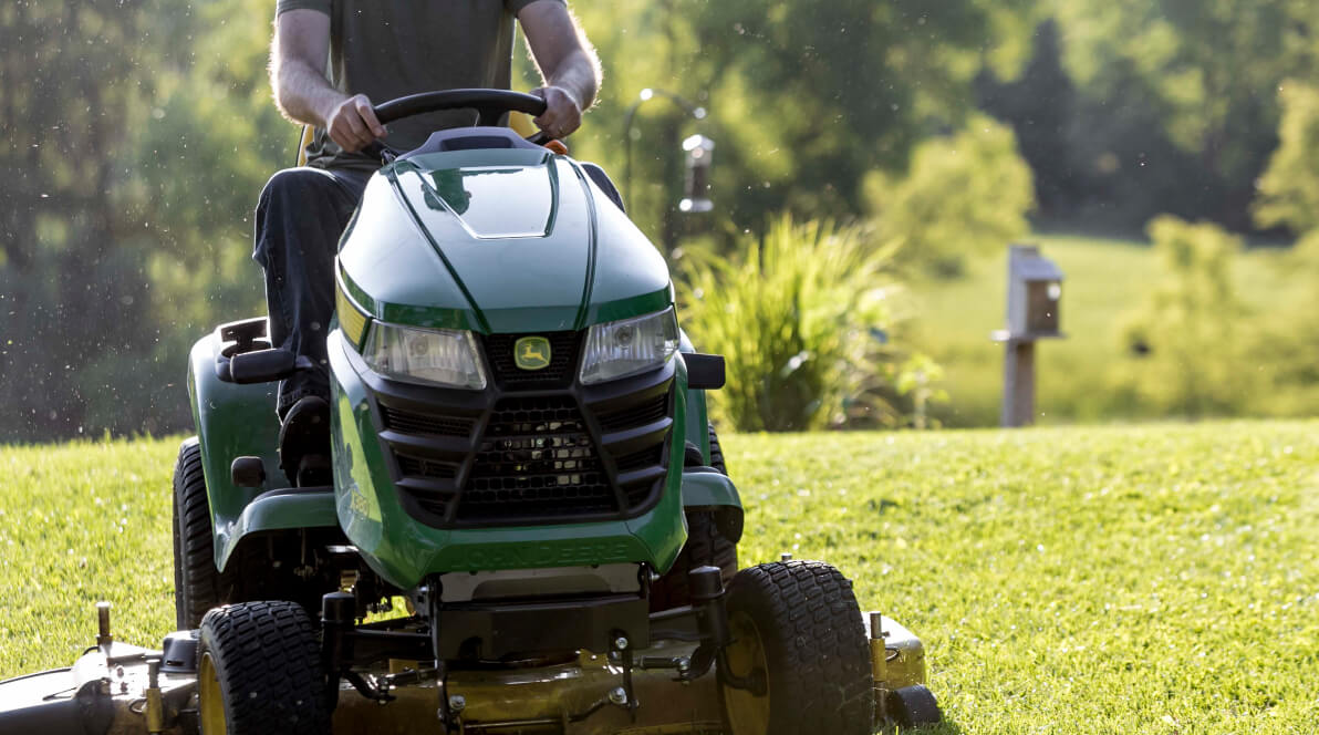 Run Together | John Deere CA