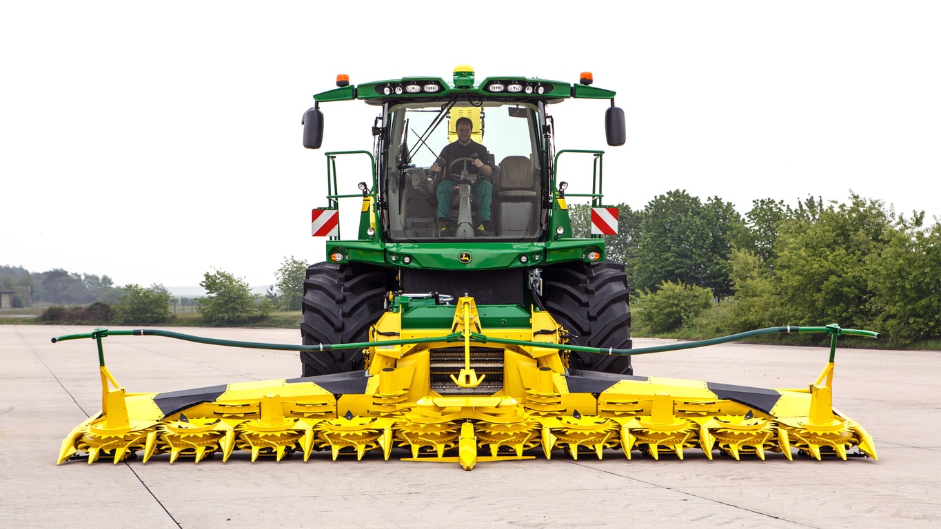 Harvesting | 972 Flail Chopper | John Deere US