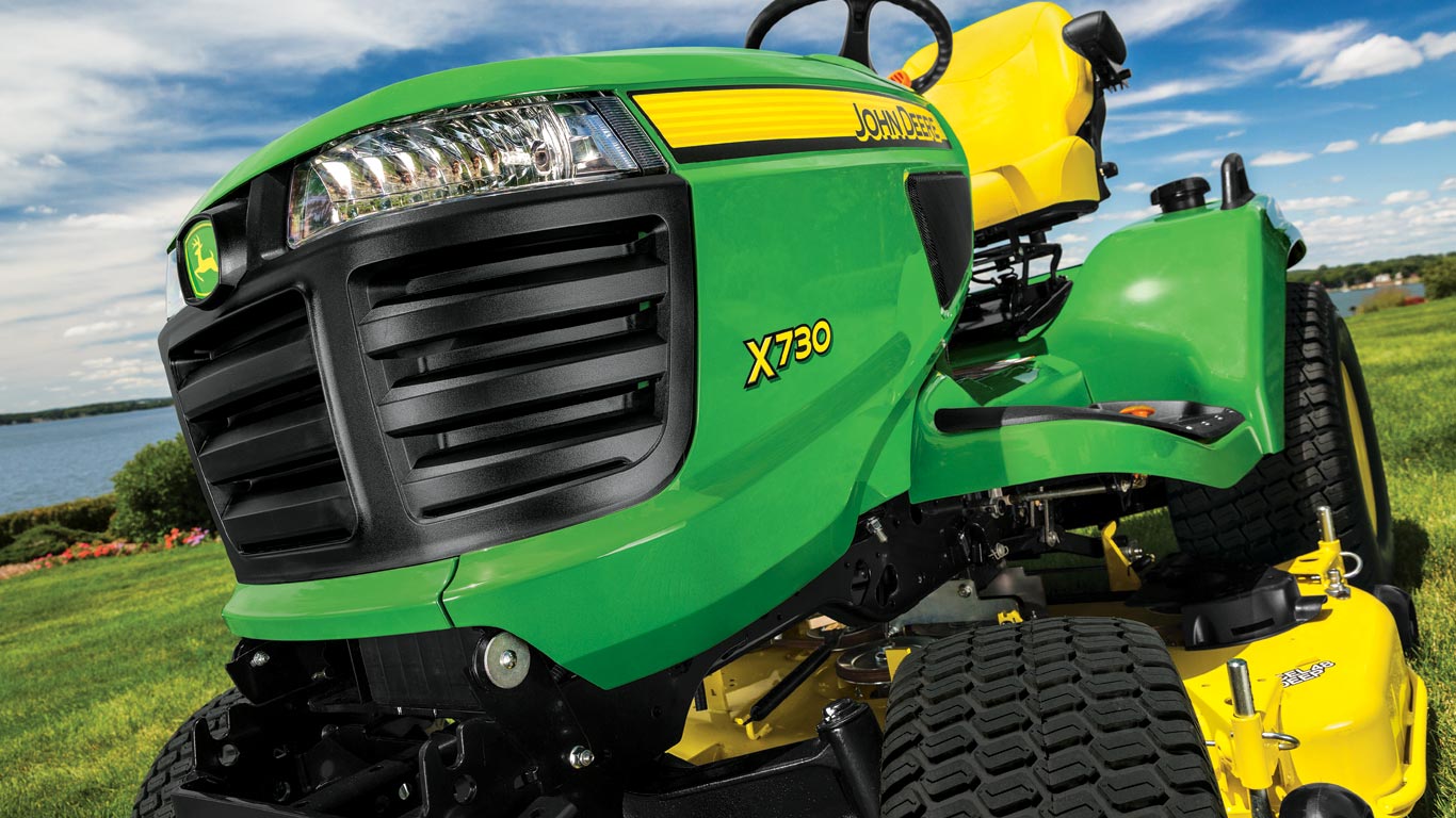 X700 Signature Series Tractors | Lawn Tractors | John Deere CA