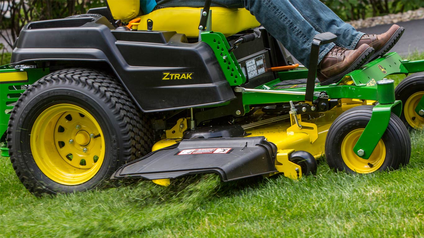 Zero-Turn Mowers | Z500 Series | John Deere CA