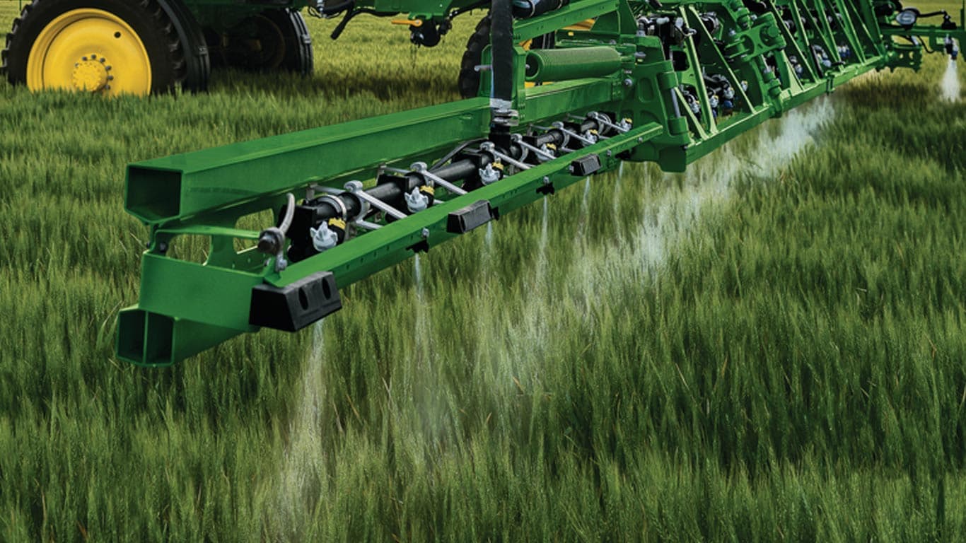 Self-Propelled Sprayers | John Deere CA